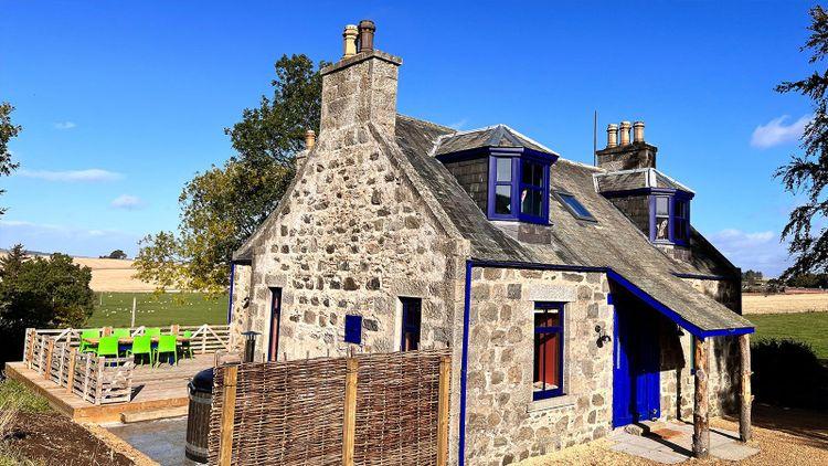 Denend Farmhouse, Scotland | Paws & Stay