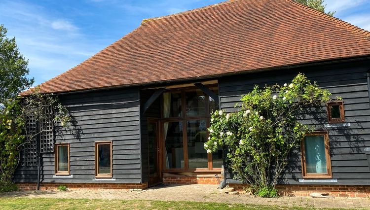 The Hop Barn, Kent | Paws & Stay